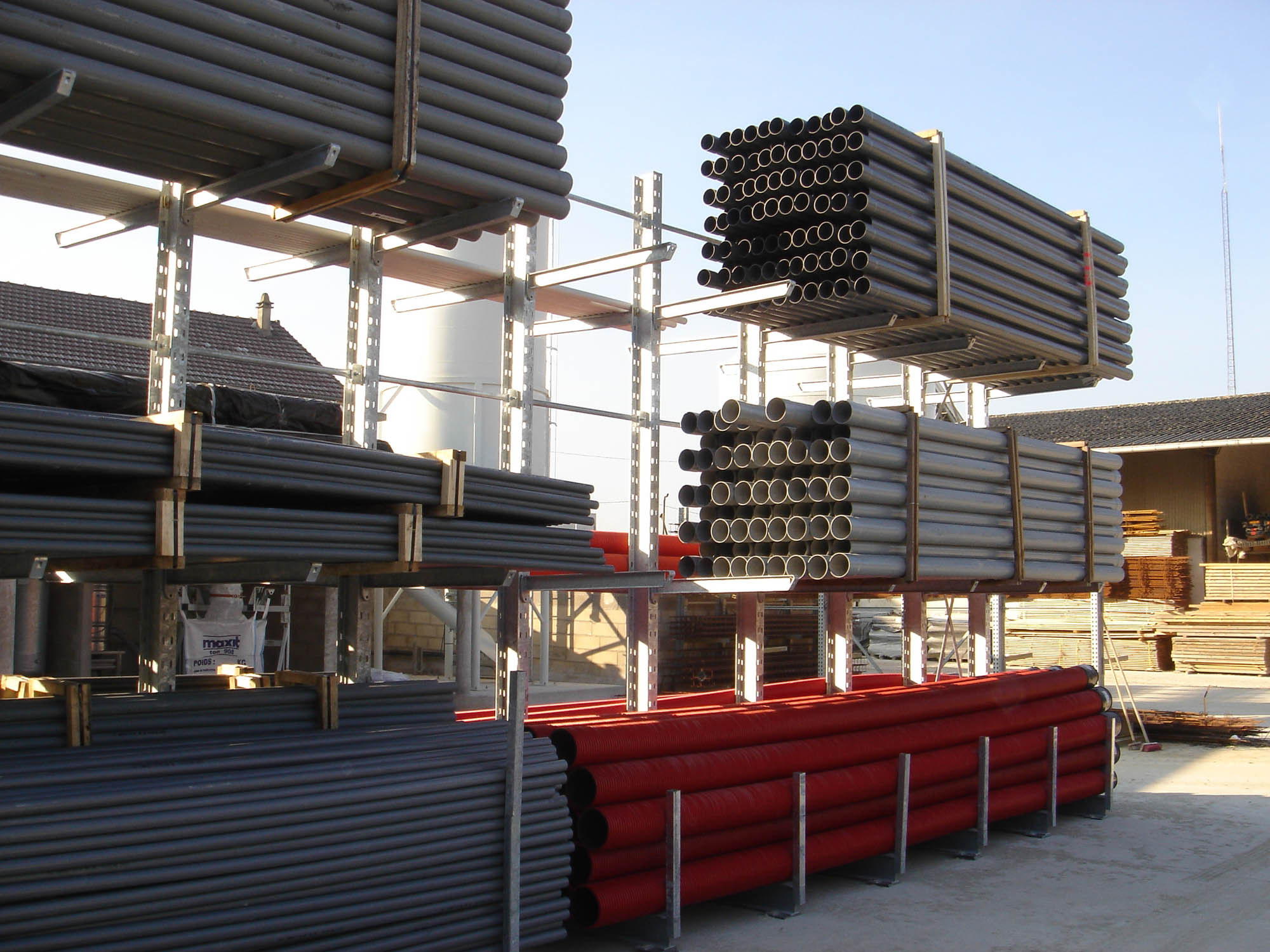 Racking systems for the aluminium industry | Cantilever racking | OHRA GmbH