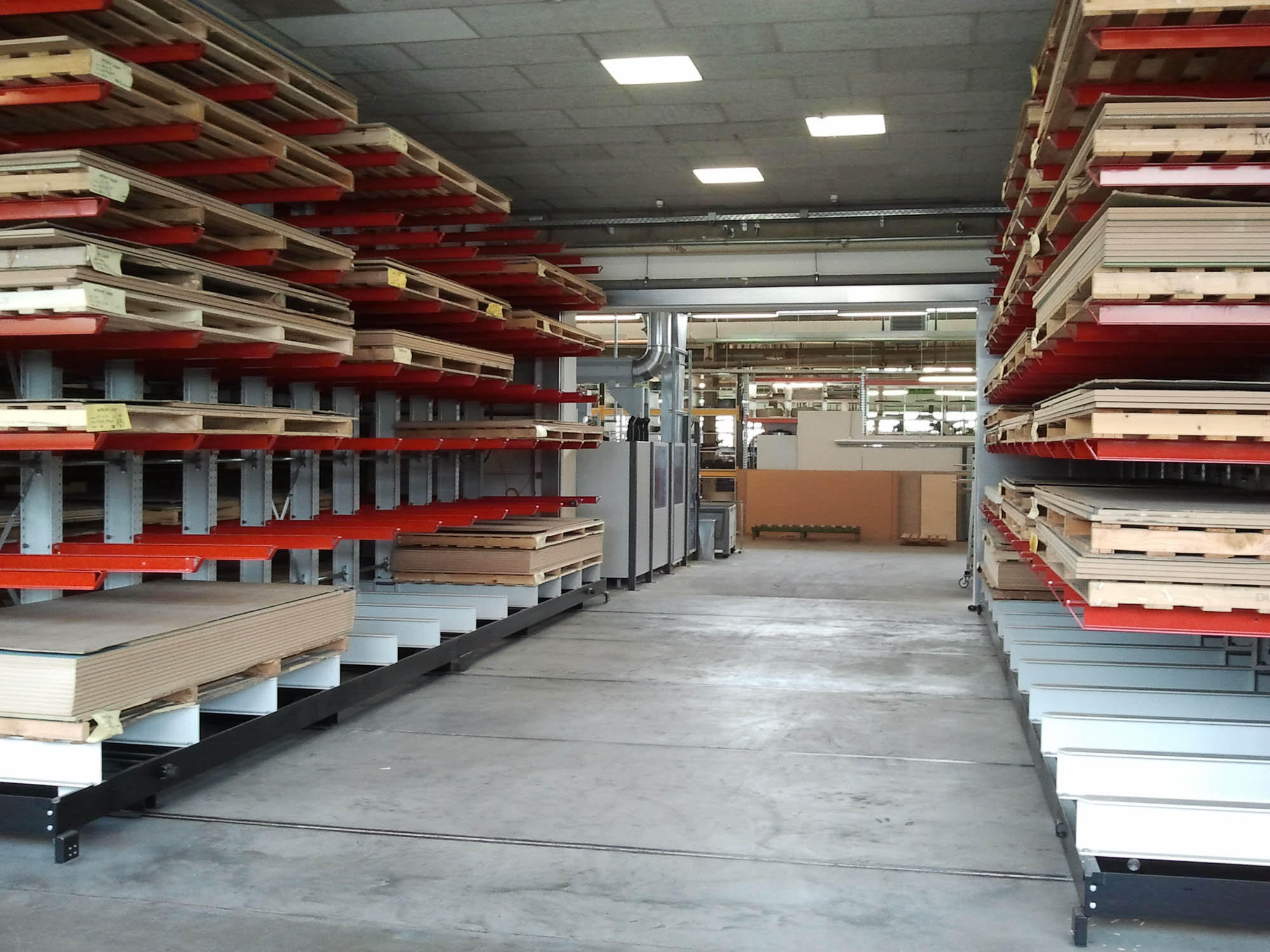 Mobile racking systems | Mobile racking systems | OHRA