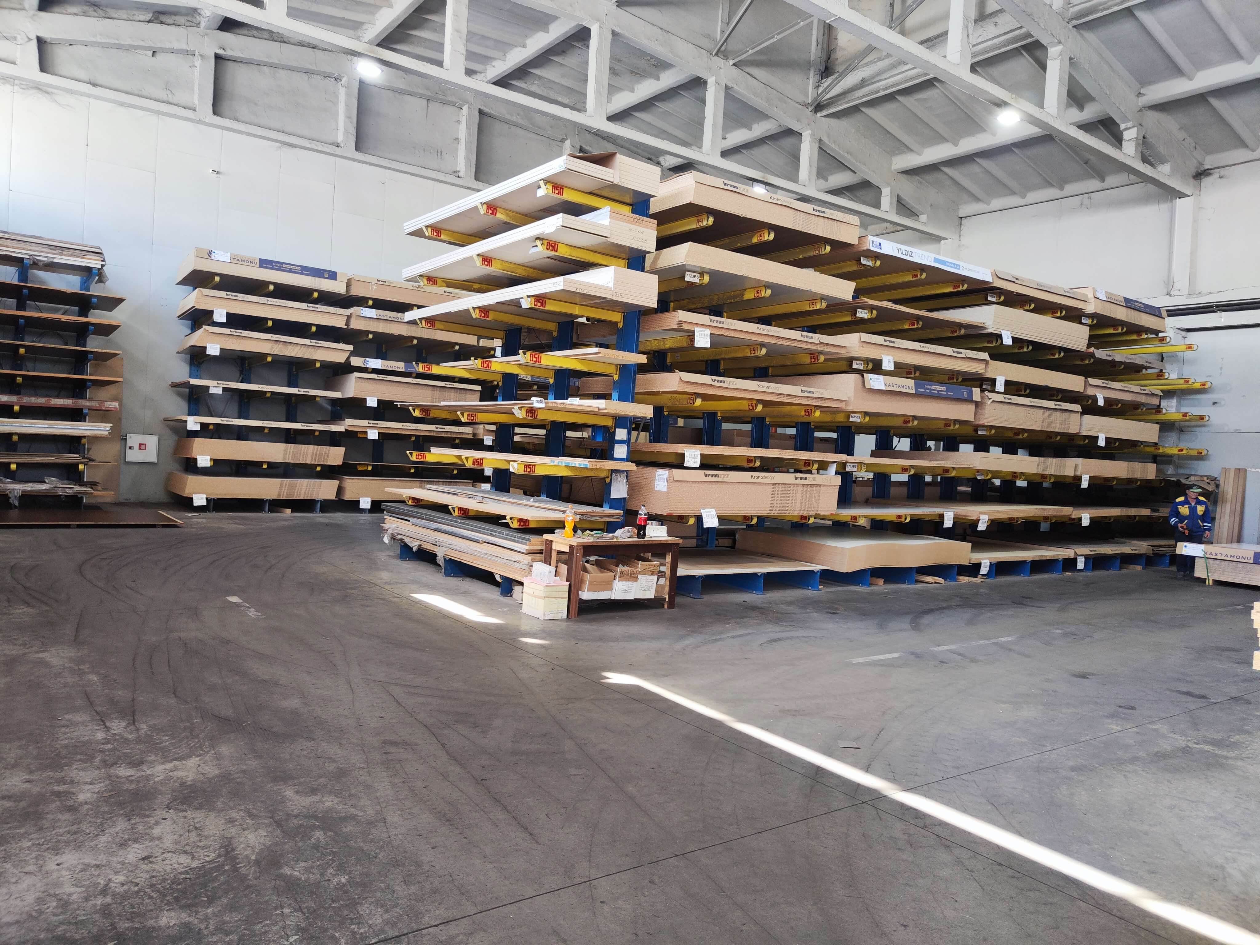 Heavy duty racking for building materials | OHRA GmbH